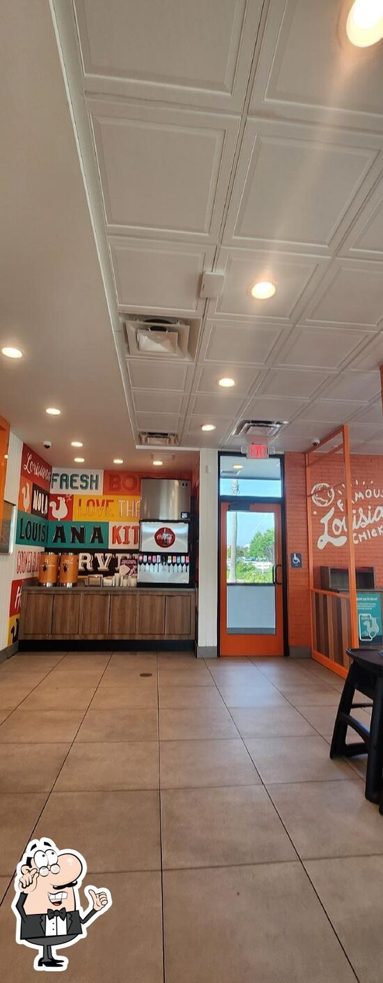 Popeyes Louisiana Kitchen, Moreno Valley - Restaurant menu, prices and ...
