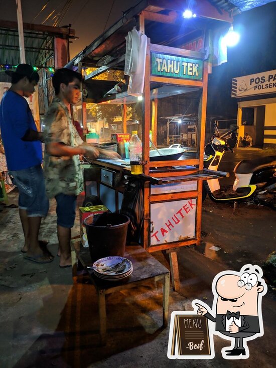 Restaurante Tahu Campur Pojok Pasar Blimbing, Indonesia - Opiniones del ...