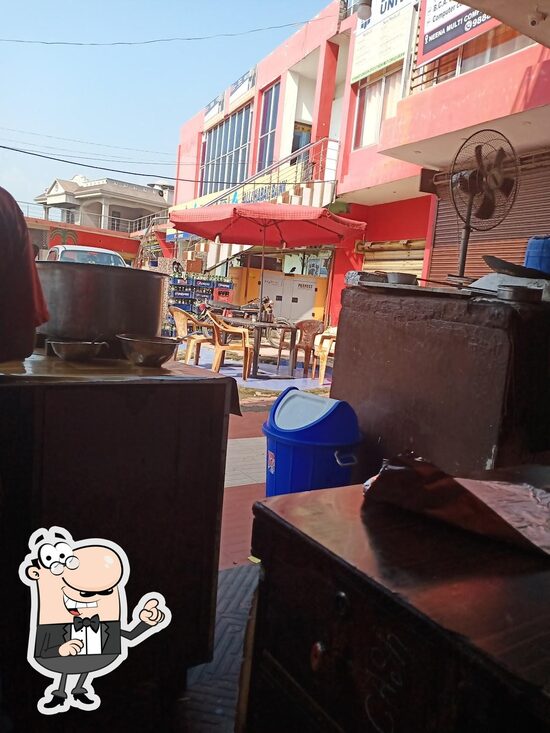 Amritsari Kulcha House, Sujanpur - Restaurant menu, prices and reviews