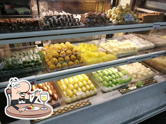 Dayal Sweets, Una, Una - Hamirpur Rd - Restaurant reviews