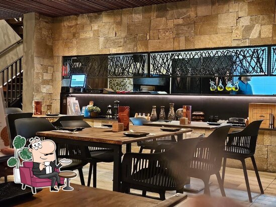 Manarillo Itaim, São Paulo - Restaurant menu, prices and reviews