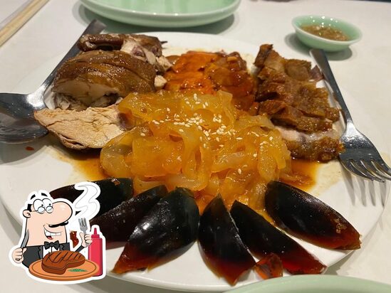 Menu at 28 Treasures HK Roast & Dimsum restaurant, Makati