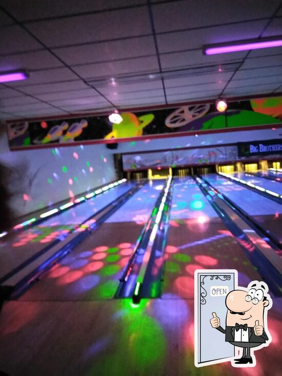 French King Bowling Center and Storage Facilities, Erving - Restaurant ...