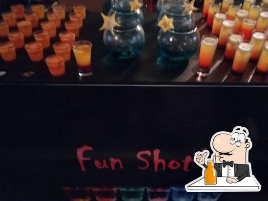 Menu at Fun Shot's pub & bar, Huauchinango