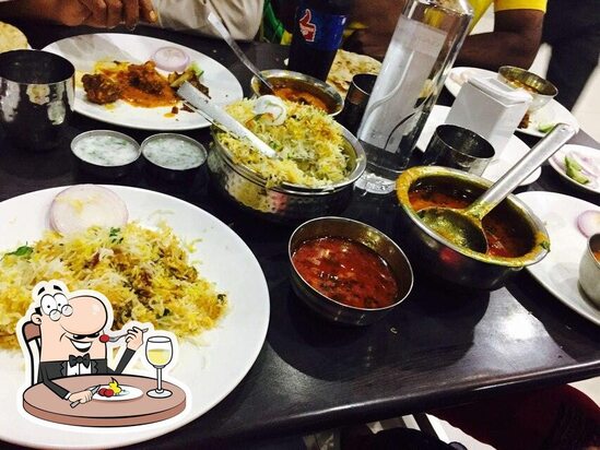 Garwa Hotel, Uruli Kanchan - Restaurant menu and reviews