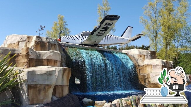 Jungle Paradise Adventure Golf in Chichester - Restaurant reviews