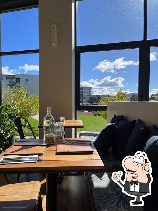 Two Before Ten Greenway, Greenway - Restaurant menu, prices and reviews