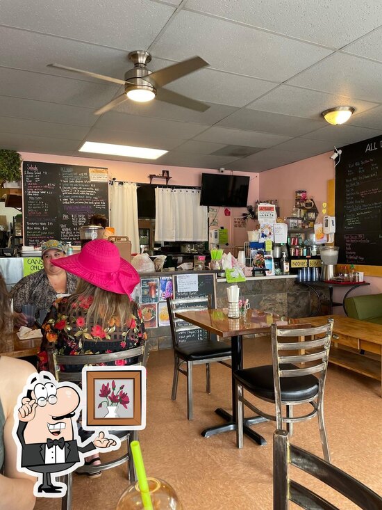 Noonie's Noodles in Medford - Restaurant menu and reviews