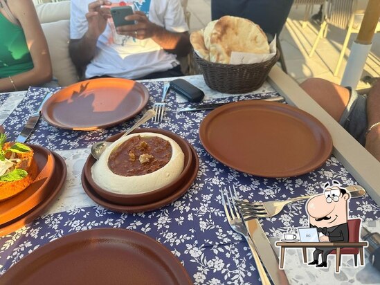 Loris - Marassi Marina - Restaurant menu, prices and reviews