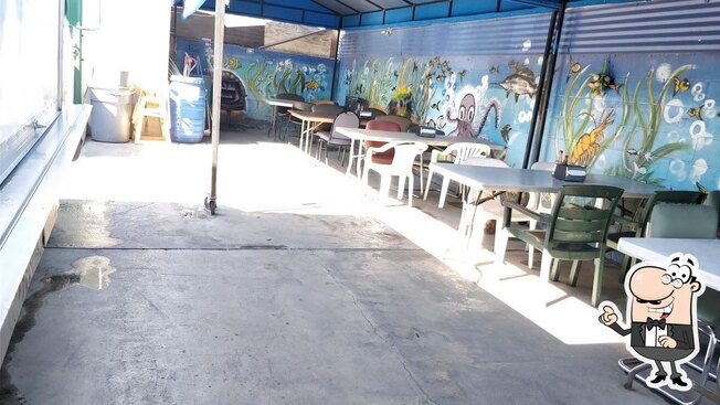 El Peri Mariscos, Los Angeles - Restaurant menu, prices and reviews