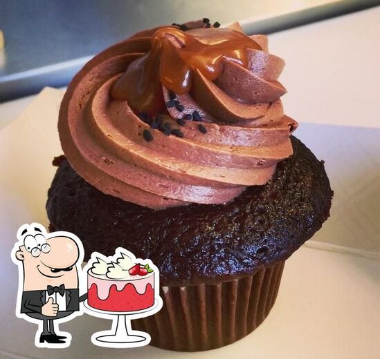 Pin-Up Pastries, 887 W Paseo de los Zanjeros in Tucson