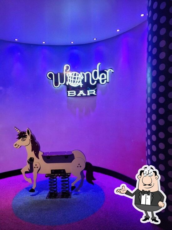 Wonder Bar, Houston - Restaurant menu, prices and reviews