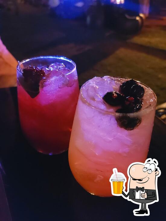 Pub y bar Cruza Polo, Buenos Aires, Av. del Libertador 4100 - Carta del ...