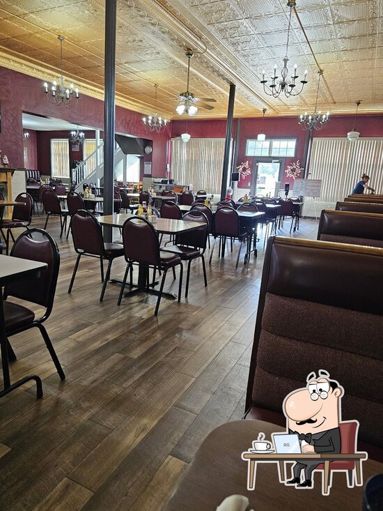 Co-Op Grill, Clinton - Restaurant menu, prices and reviews
