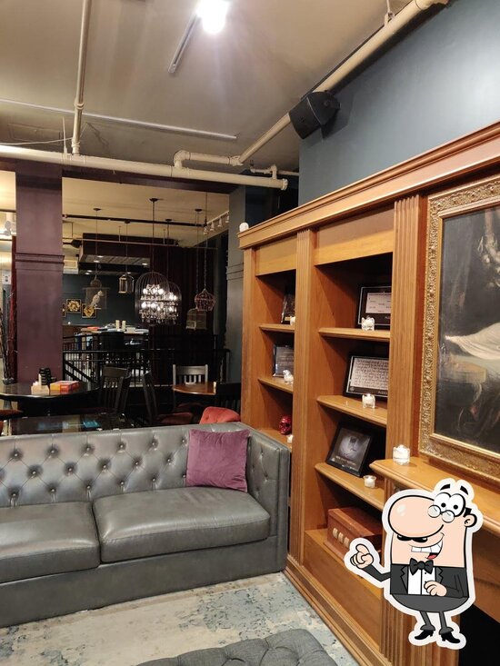 Escape Manor Toronto in Toronto - Restaurant menu and reviews