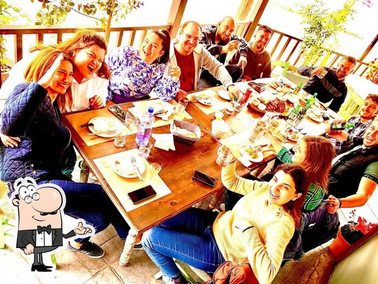 Τόδε τί (Tode ti), Egkomi - Restaurantbewertungen