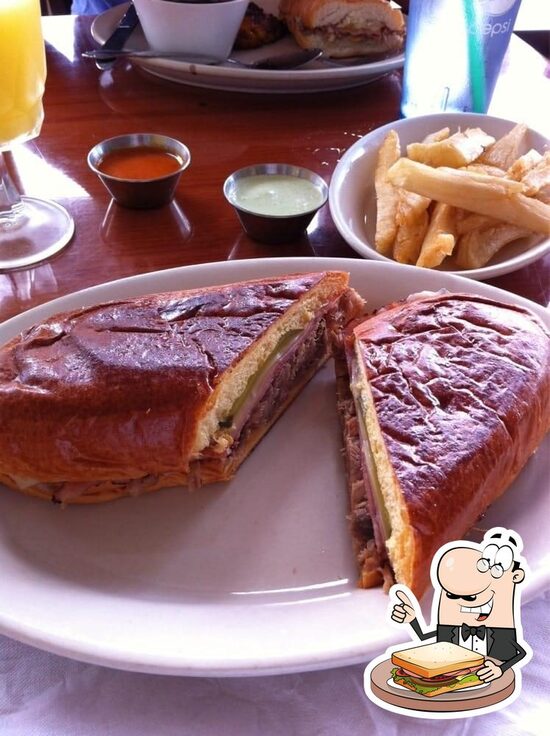 D'Cuban Cafe, 6200 Buford Hwy in Norcross - Restaurant menu and reviews