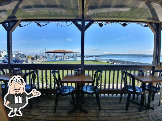 Shoreline Restaurant, Digby - Restaurant menu, prices and reviews