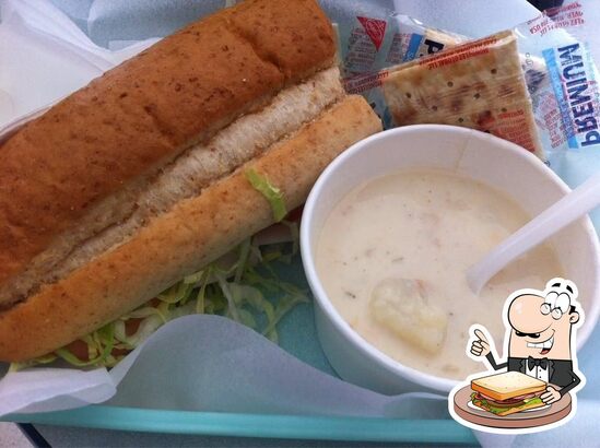 Sub King, 2821 NW St Helens Rd in Portland - Restaurant menu and reviews