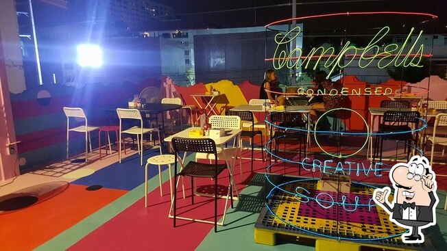 Pop at Bad pub & bar, Bangkok - Restaurant reviews