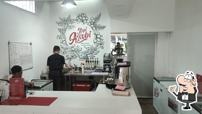 Menu at KOPI AROBI IMAM BONJOL, Palu, 4V35+HF4