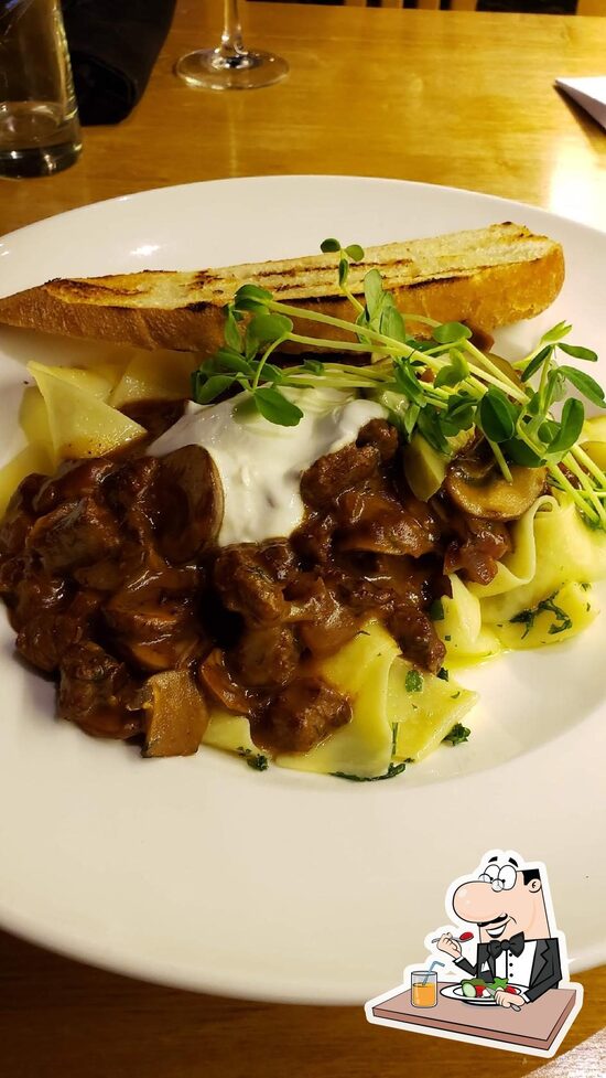 Clock Tower-Inn-Bistro-Pub and Catering, Strathroy-Caradoc - Menu du ...