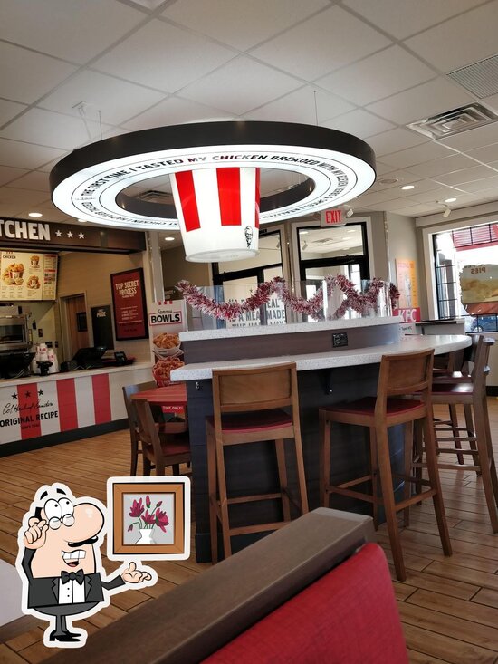 KFC, 3920 SW 21st St in Topeka - Restaurant menu and reviews