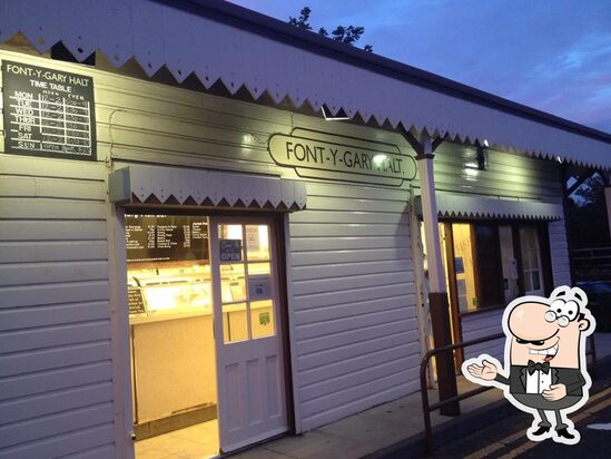 Farnhams@Fontygary Fish Bar in Rhoose - Restaurant menu and reviews