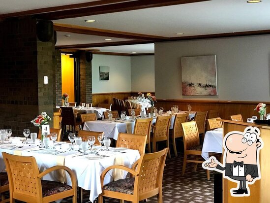 University Club, Waterloo - Restaurant menu, prices and reviews