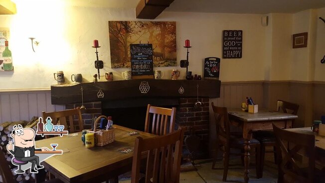 Menu at The Bucks Head pub & bar, Droxford