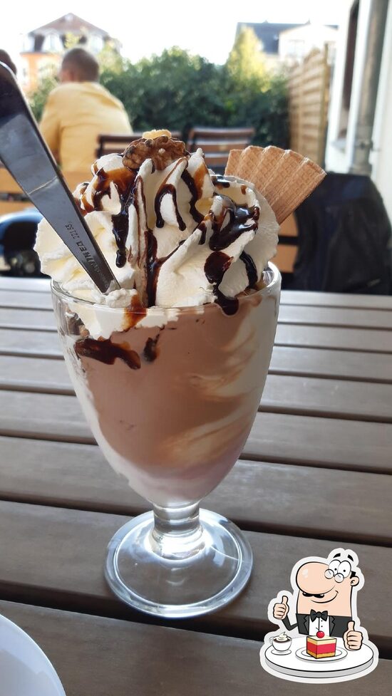 Backstube mit Imbiss Karli 2 cafe, Eppendorf - Restaurant reviews