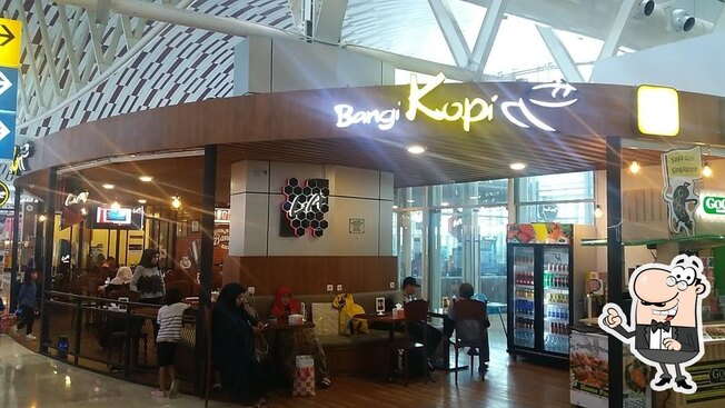 Menu at Bangi Kopi - Bandara Sultan Hasanuddin, Baji Mangngai