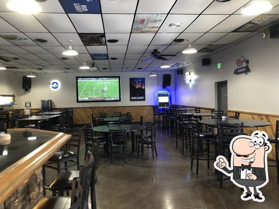 The BlackTop Bar and Grill, Elgin - Restaurant menu, prices and reviews