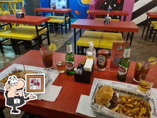 Bulldog Pizza Burger estabelecimento, Manaus – menu, preços e avaliações