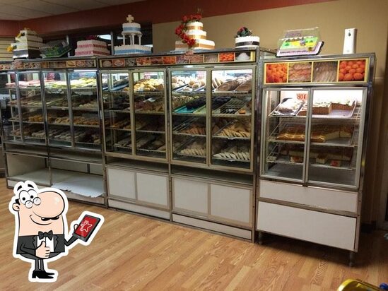 Menu at La Reynera Bakery Premium - Rio Grande City, Rio Grande City, E ...