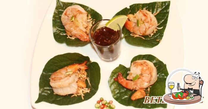 Thaiangle House in Roseville Chase - Restaurant menu and reviews