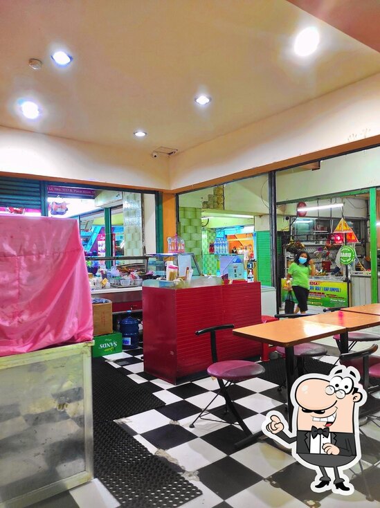 Chicago's Roti dan Es Krim, Surabaya - Restaurant menu, prices and reviews