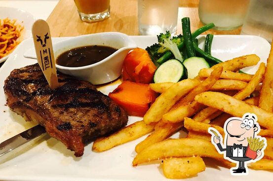 Menu at Club Kilsyth, Bayswater North