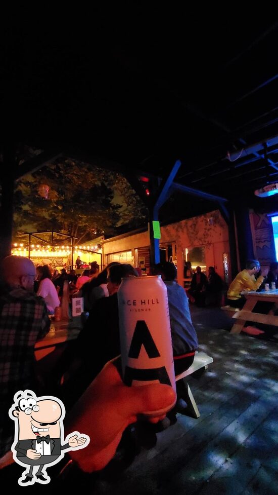 The Caddi in Toronto - Restaurant reviews
