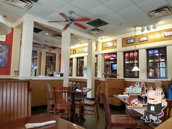 Red Hot & Blue Plano, Plano - Restaurant menu, prices and reviews