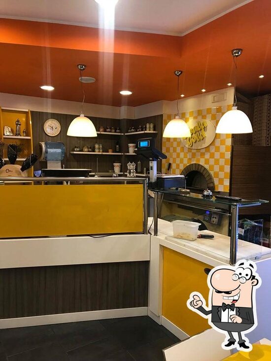 Pizzeria Cicala gold, Mesina - Menú del restaurante, precios y reseñas