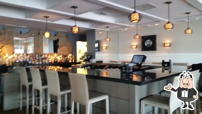 Siros Restaurant, Quincy - Restaurant menu, prices and reviews