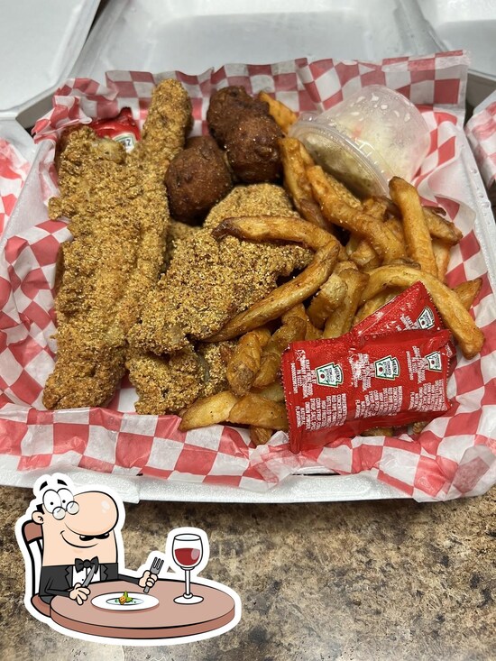 Front Street Bar and Lounge, Winona - Restaurant menu, prices and reviews