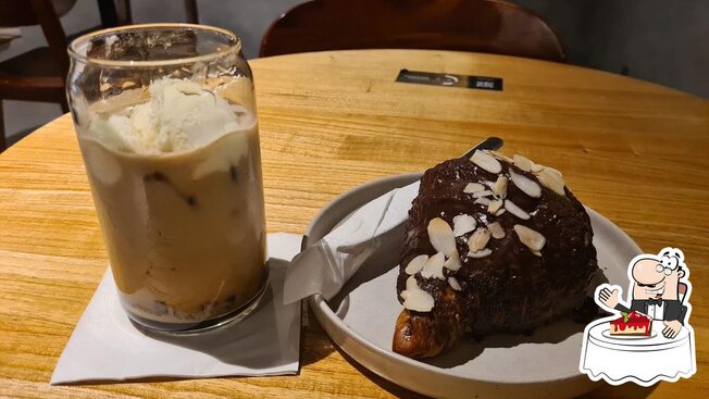 Cold ‘n Brew Parangtritis cafe, Yogyakarta - Restaurant menu and reviews