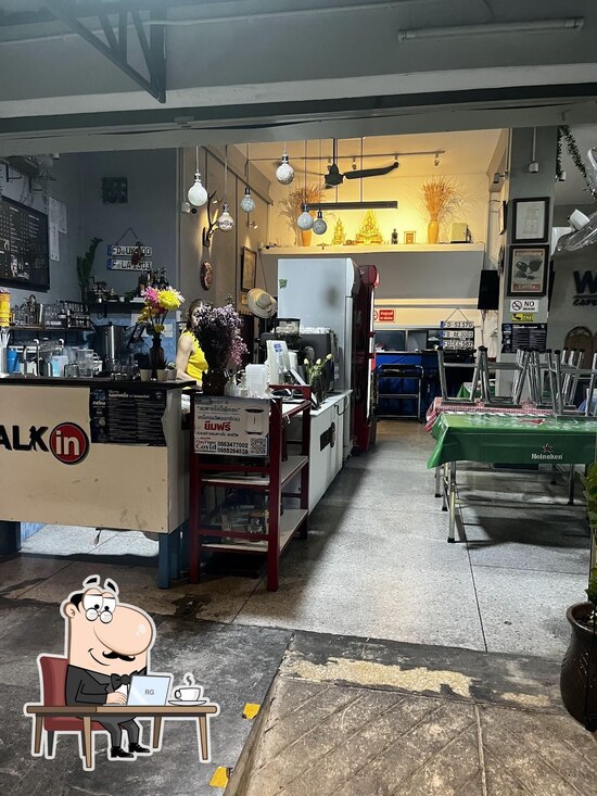 Walk in cafe and bistro, Bangkok - Restaurant menu, prices and reviews