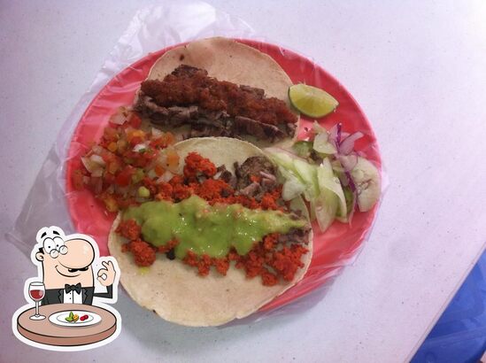 Menu at Acá los tacos al carbón restaurant, Morelia