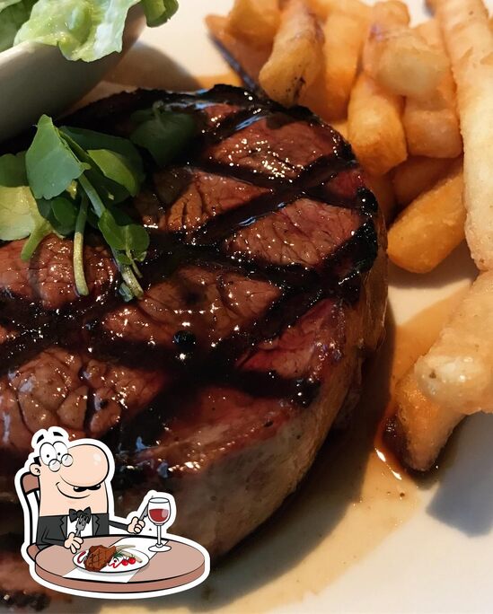 Friday's Riverside, Brisbane - Restaurant menu, prices and reviews