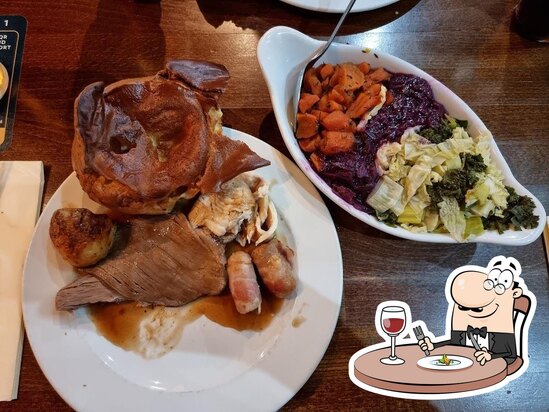 Menu at Pheasant pub & bar, Bridgend, Church Rd