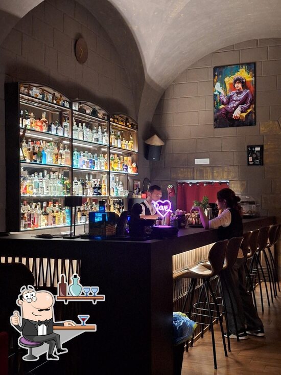 MANICOMIO Drinks & foods, Bari - Menu del ristorante, prezzi e recensioni