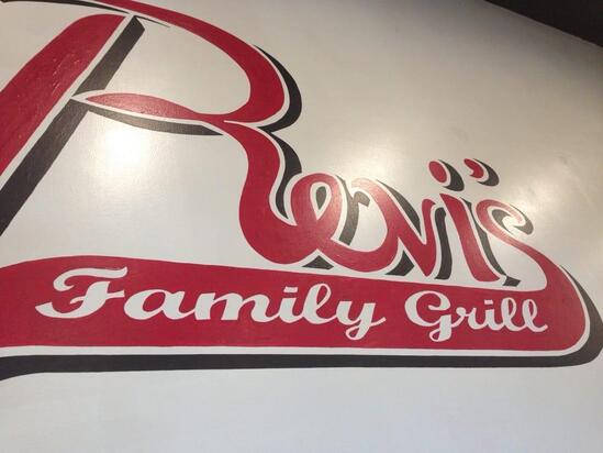 Revi's Grill in Cypress - Restaurant reviews